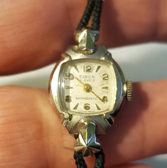 Tirza | Accessories | Tirza Vintage Retro Ladies Watch | Poshmark